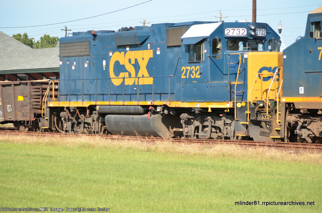 CSX 2732